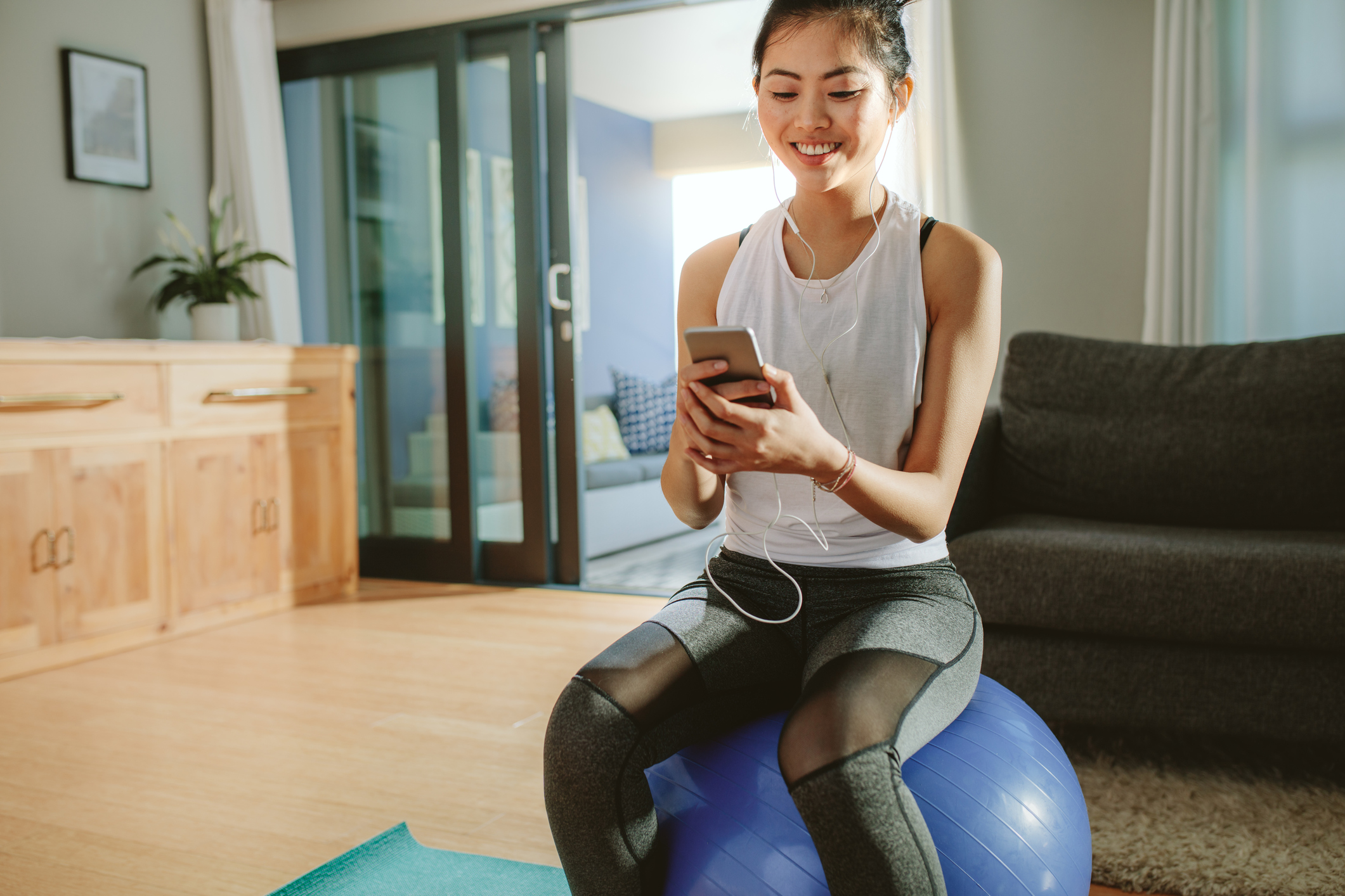 8 Ways to Get in Shape When You're At Home - The Smart Ako Blog